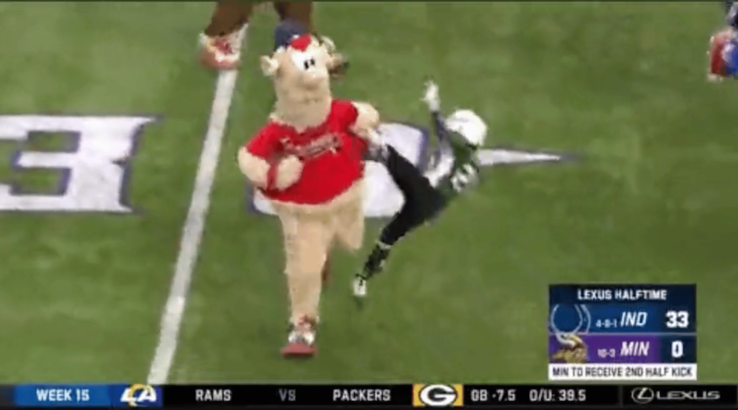 Atlanta Braves mascot Blooper again unleashes punishing stiff-arms ...
