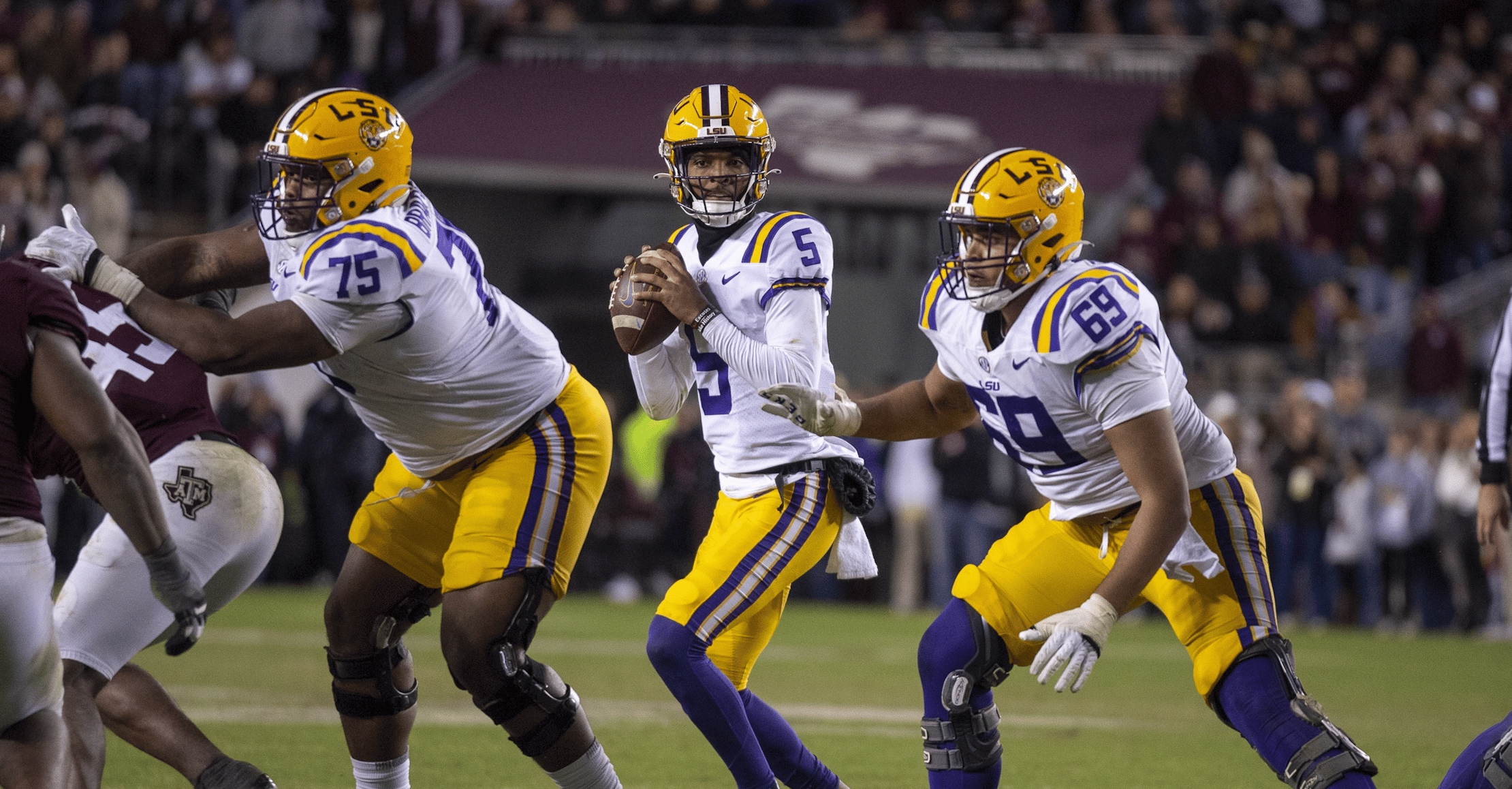 Anthony Bradford, LSU OL, announces plans for 2023 season
