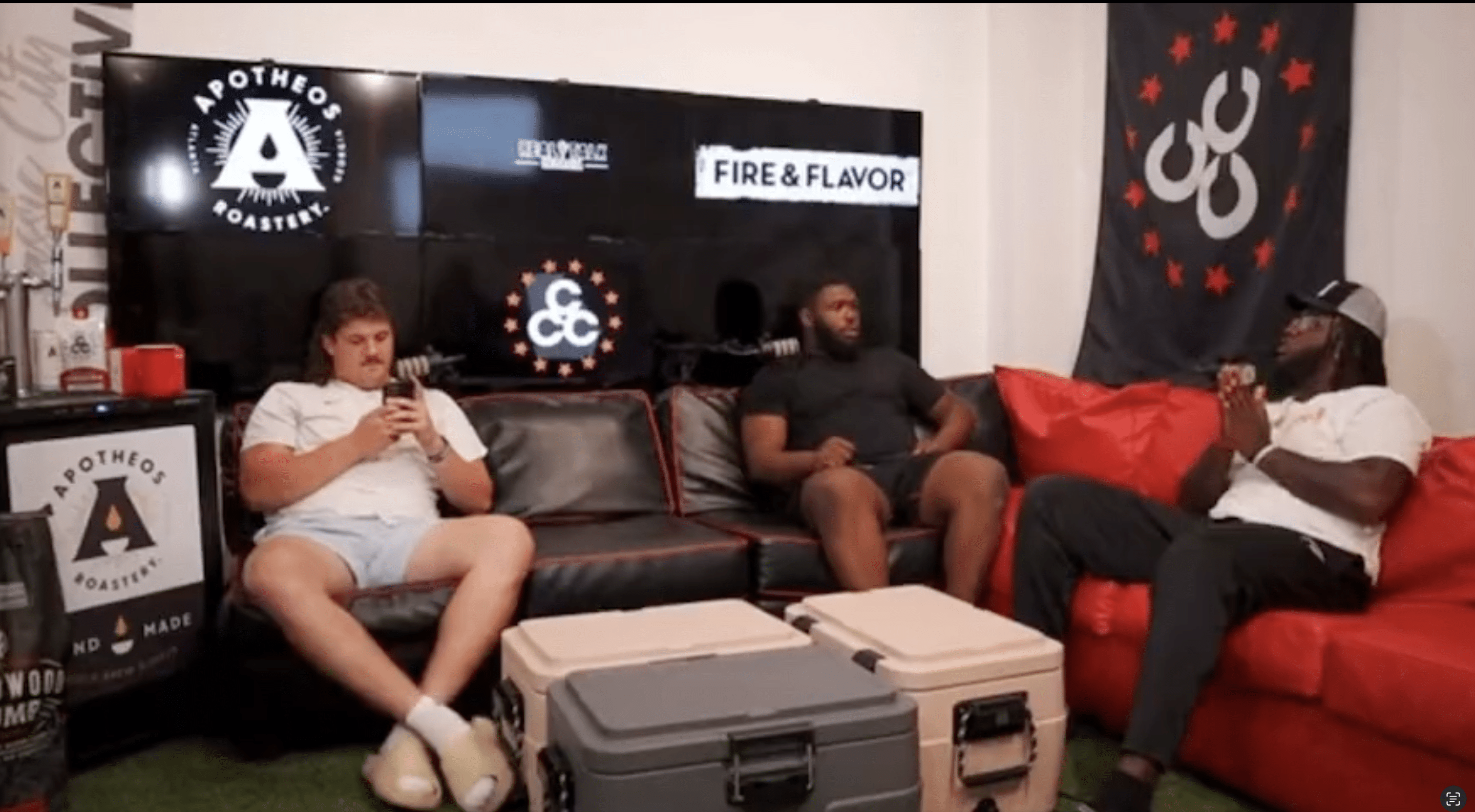 Jordan Hall, 5-star Georgia freshman, slams Florida's NFL defensive ...