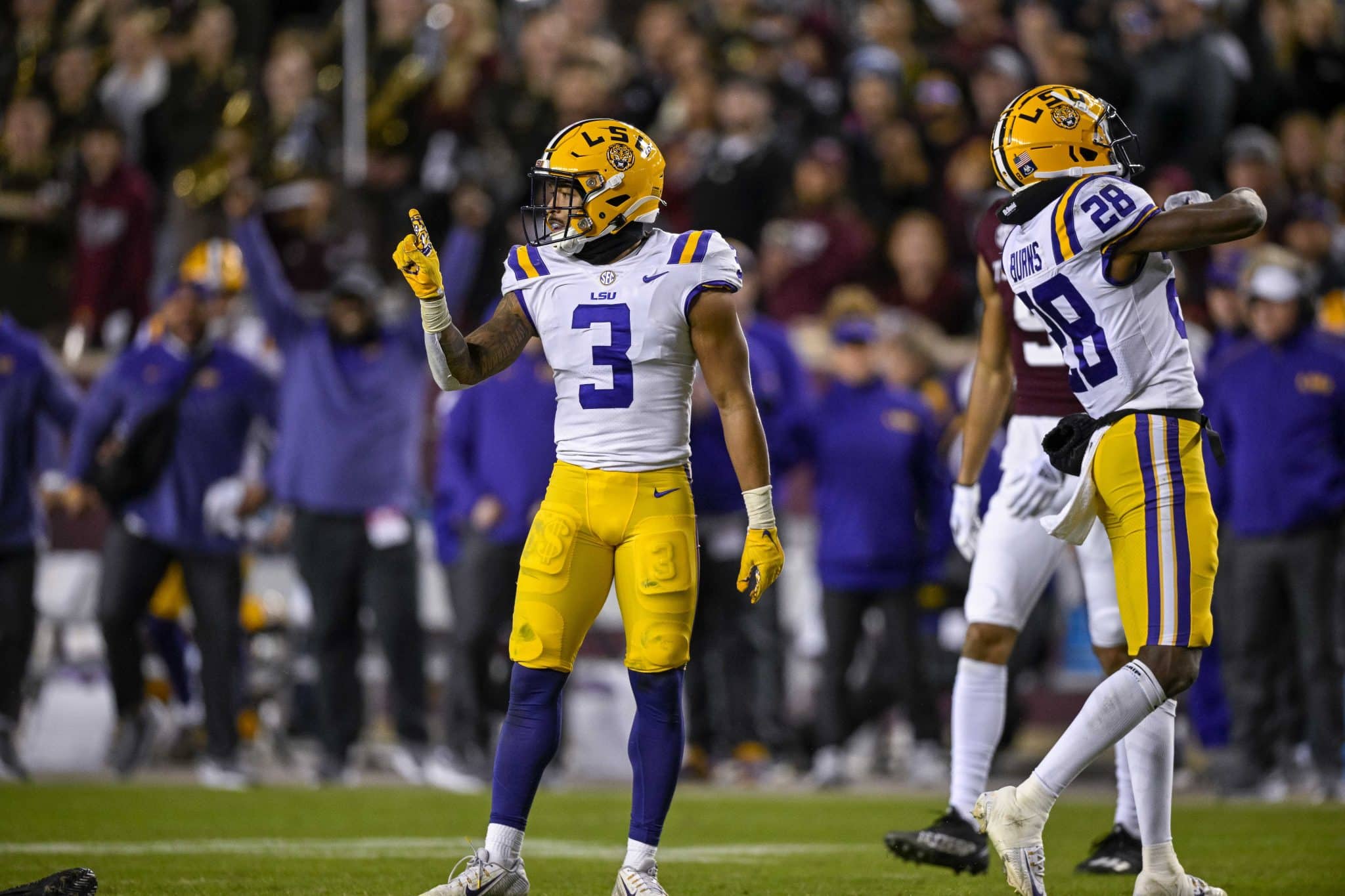 LSU Tigers Football - Latest News, Lineups & More
