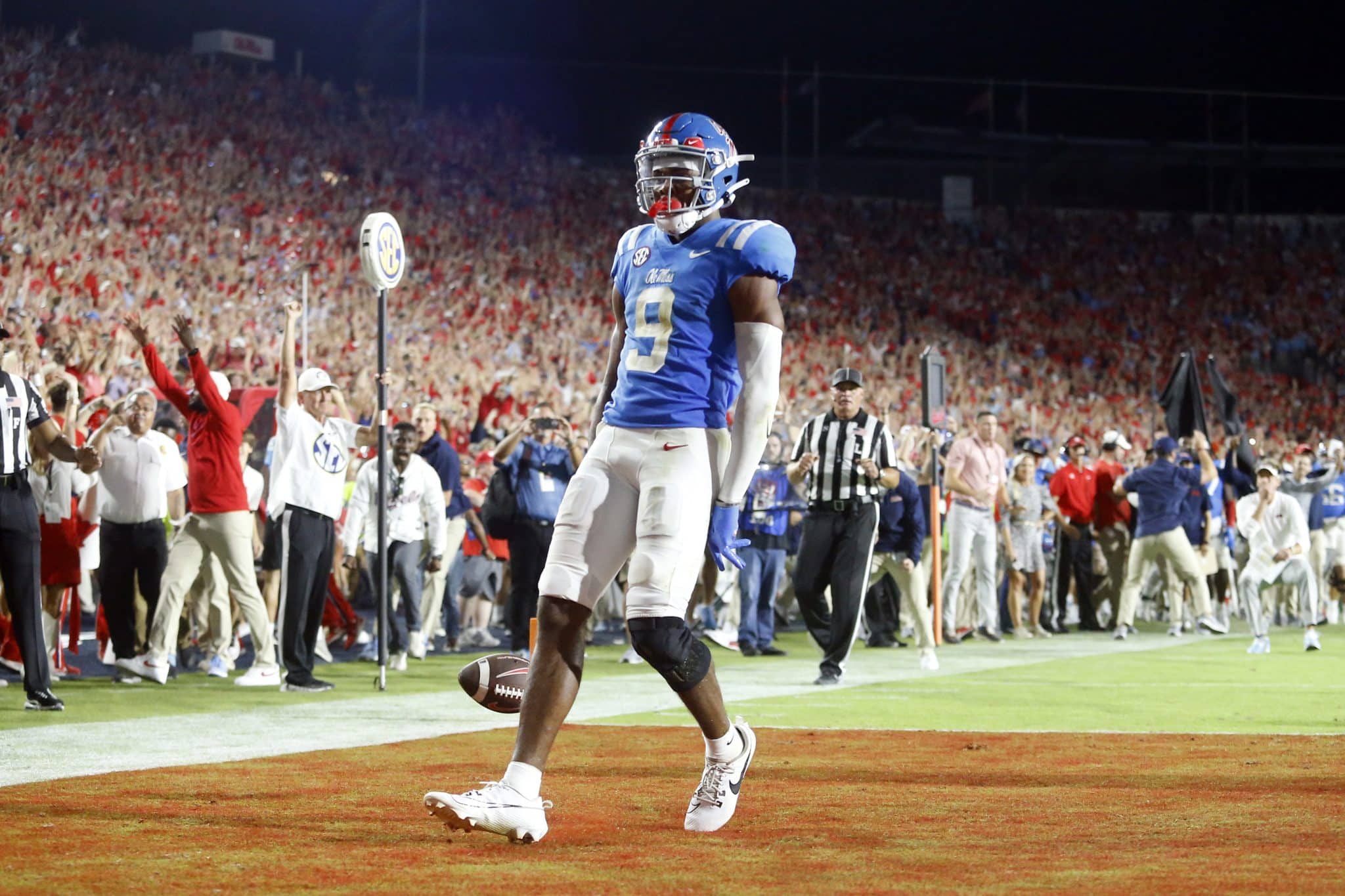 Mississippi Rebels Football - Latest News, Lineups & More